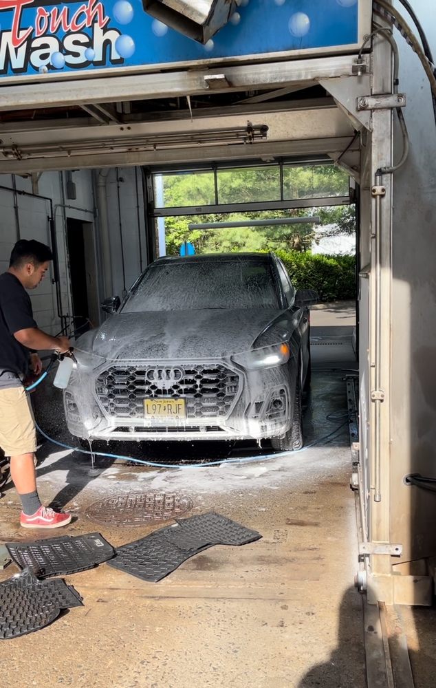 MONMOUTH HAND CAR WASH - Updated August 2025 - 590 Shrewsbury Ave ...