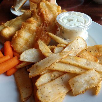 PICKWICK INN - Updated October 2025 - 23 Photos - 24731 County Rd 7 ...