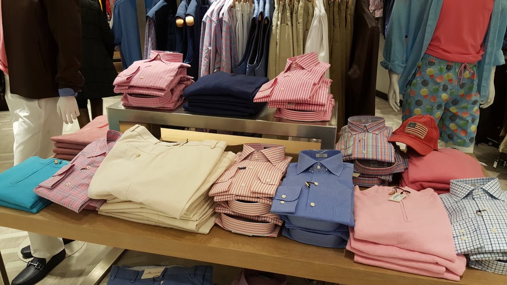 HALLS DOWNSTAIRS - Updated January 2026 - 2450 Grand Blvd, Kansas City ...