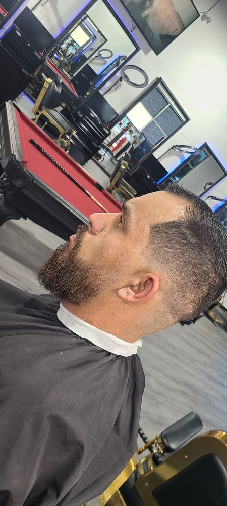 THE HUNTING BARBER - Updated March 2024 - Request an Appointment - 4039 ...