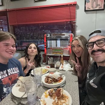 5 & DINER - Updated March 2025 - 534 Photos & 579 Reviews - 5220 N 16th ...