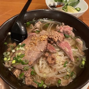 FAANG THAI RESTAURANT & BAR - 79 Photos & 223 Reviews - Thai - 251 W ...