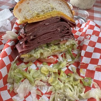 BIG H DELI - 544 Photos & 767 Reviews - 4437 Central Pl, Fairfield ...