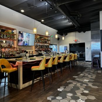 KIN LONG BEACH - Updated August 2024 - 2599 Photos & 1809 Reviews - 740 ...