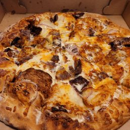 CALIENTE PIZZA & DRAFTHOUSE - Updated June 2025 - 142 Photos & 286 ...