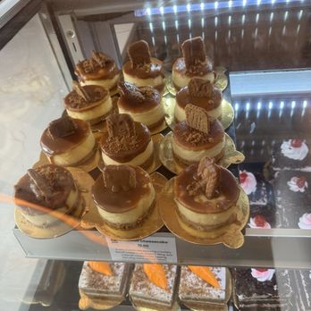 MOKA & CO - Updated January 2026 - 239 Photos & 34 Reviews - 142 W 34th ...