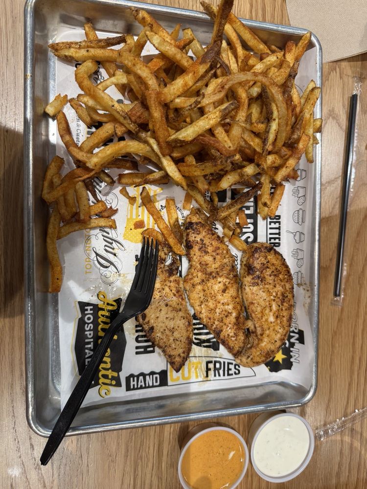 SUPER CHIX - Updated December 2025 - 17 Photos & 16 Reviews - 2011 ...