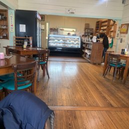 BEVERS KITCHEN & GIFTS - Updated October 2025 - 148 Photos & 142 ...