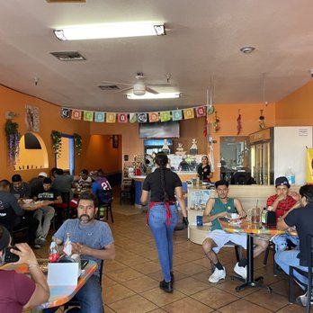 BIRRIA QUEEN - Updated July 2024 - 28 Photos & 54 Reviews - 2535 E Bell ...