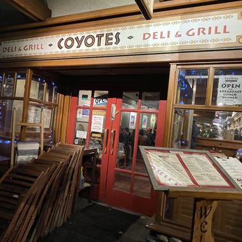 COYOTES SOUTHWESTERN GRILL - Updated March 2025 - 226 Photos & 319 ...