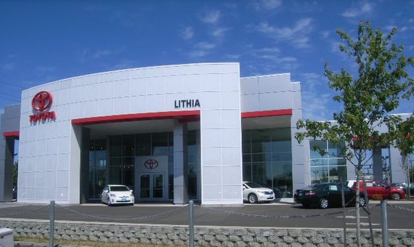 LITHIA TOYOTA OF SPRINGFIELD - Updated January 2026 - 42 Photos & 194 ...