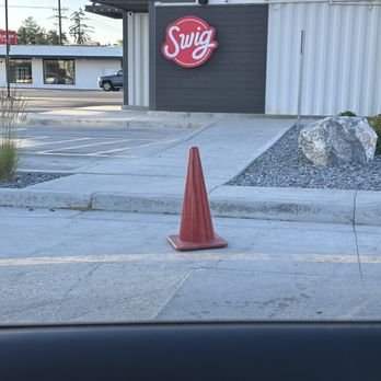 SWIG - Updated October 2025 - 22 Photos & 24 Reviews - 1855 S 700 E ...