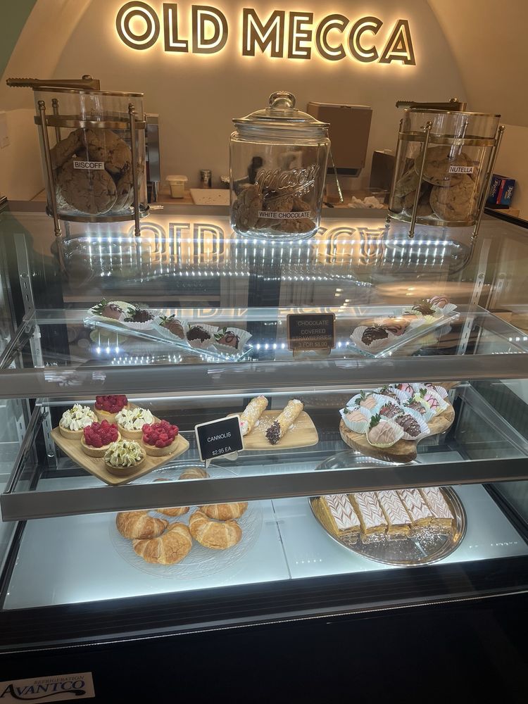 OLD MECCA CAFE - Updated October 2025 - 30 Photos - 527 Northampton St ...