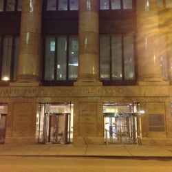 HARRIS TRUST AND SAVINGS BANK - 111 W Monroe St, Chicago, IL - Yelp
