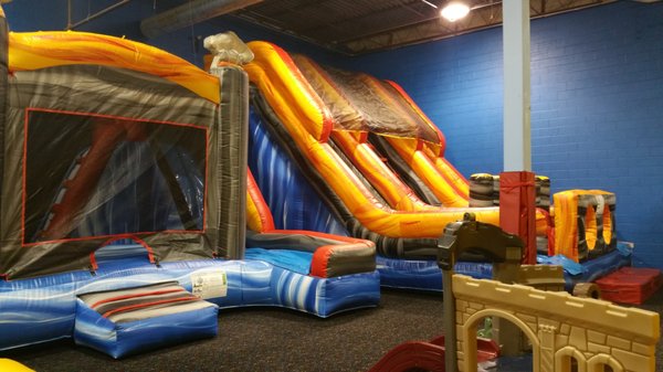 FUNFLATABLES - DYER - Updated December 2024 - 46 Photos & 16 Reviews ...