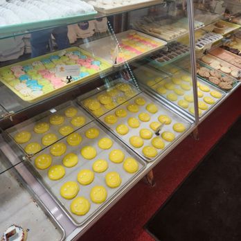 WILSON’S BAKERY - Updated December 2025 - 56 Photos & 71 Reviews - 1719 ...