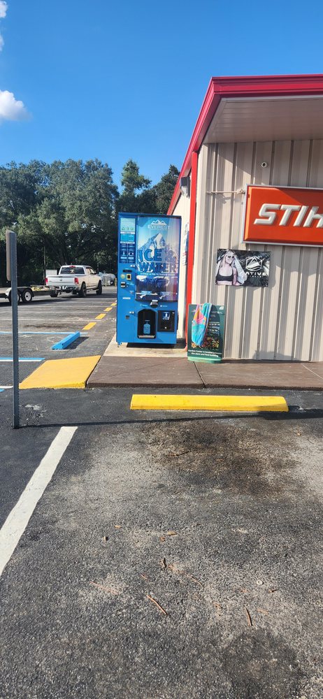 CAPTAIN MAC’S WATER AND ICE - Updated October 2025 - 17505 County Rd ...