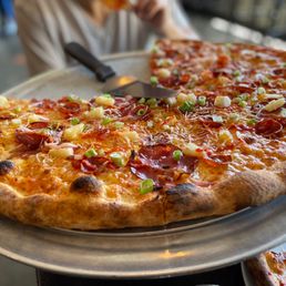 LONG BRIDGE PIZZA - Updated September 2025 - 787 Photos & 767 Reviews ...