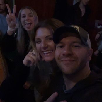 PARROTS BAR & GRILL - Updated January 2026 - 24 Photos & 91 Reviews ...