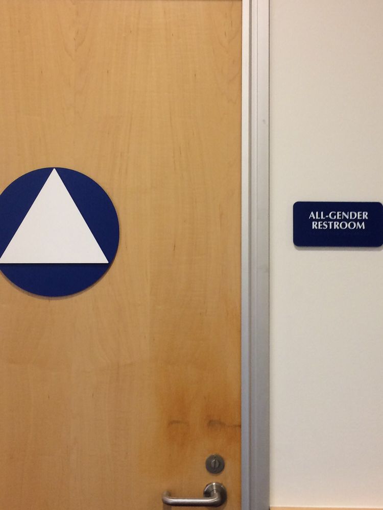 VALLEY HEALTH CENTER AT TULLY - 21 Photos & 29 Reviews - Medical ...