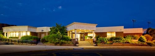 NORTH SHORE PUBLIC LIBRARY - Updated December 2025 - 15 Photos - 250 ...