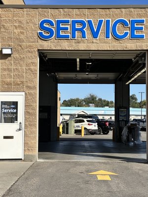 ARCHIE COCHRANE FORD - Updated November 2025 - 19 Photos & 35 Reviews ...