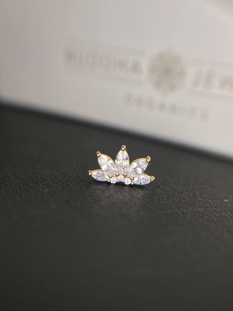 KISSED BY A NEEDLE - Updated December 2025 - 21 Photos - 1528 Mineral ...