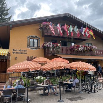 PEPI’S BAR & RESTAURANT - Updated June 2024 - 328 Photos & 383 Reviews ...