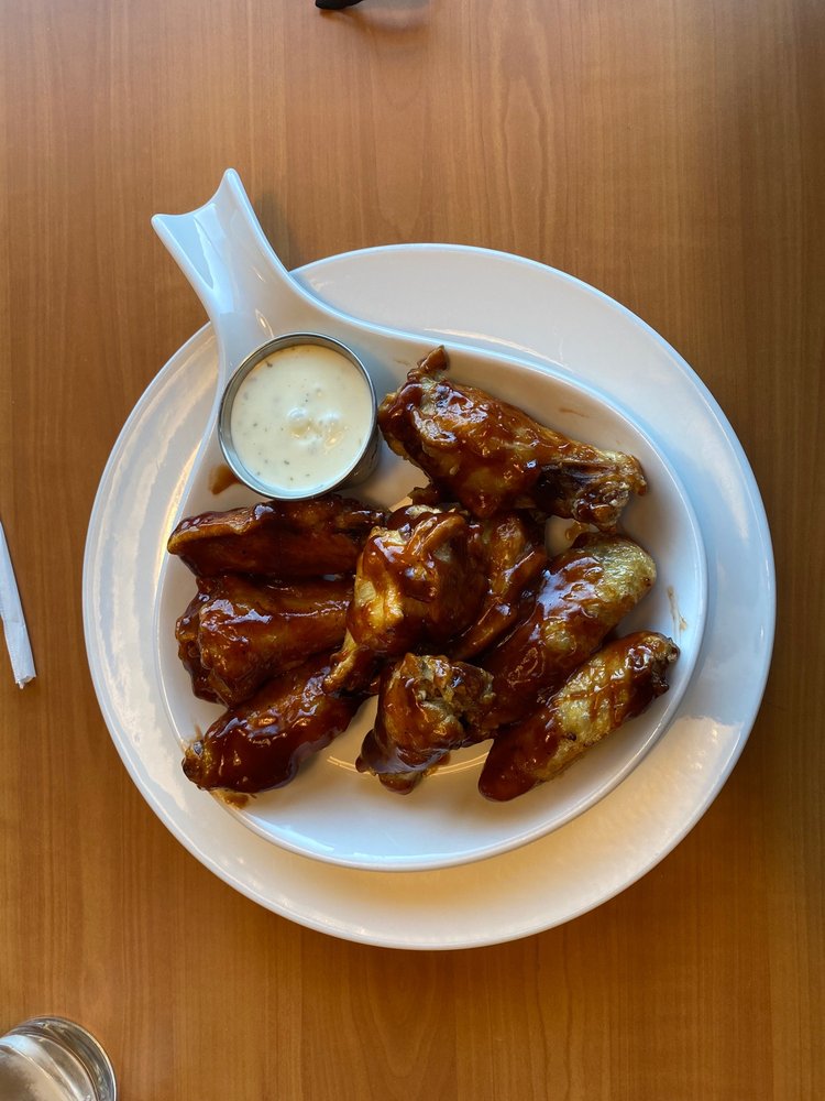 FAMILY TABLE - 56 Photos & 47 Reviews - 545 SW Cutoff, Worcester, MA ...