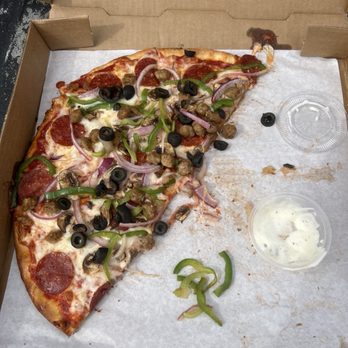 SAMO PIZZA - Updated July 2024 - 200 Photos & 299 Reviews - 1711 Pico ...