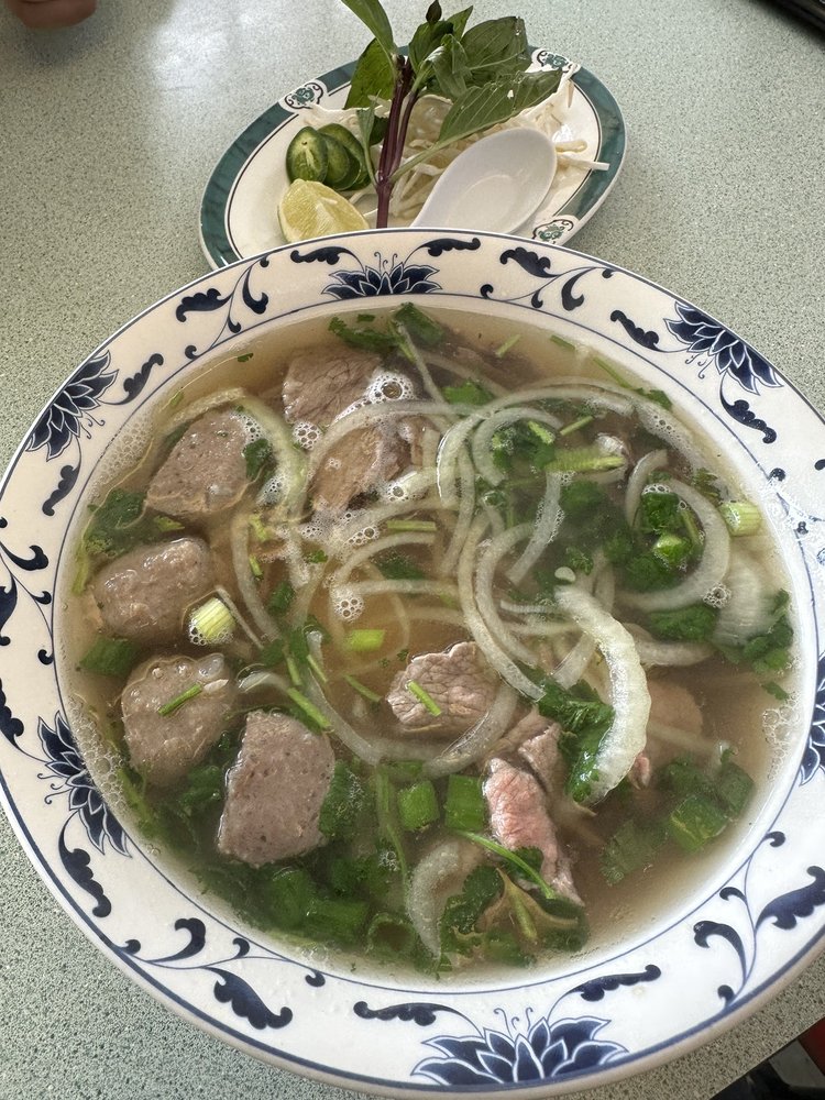 PHO CITY - Updated July 2025 - 10 Photos & 18 Reviews - 2445 4th Ave S ...