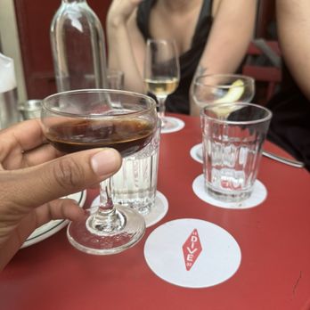 LE DIVE - Updated December 2025 - 81 Photos & 63 Reviews - 37 Canal St ...