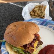 ARCTIC ROADRUNNER - 125 Photos & 173 Reviews - Burgers - 5300 Old ...