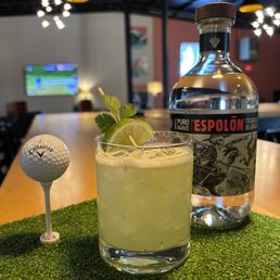 BACK NINE INDOOR GOLF LOUNGE - Updated October 2025 - 14 Photos - 1205 ...