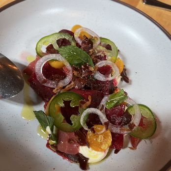 THE WHITE BULL - Updated July 2025 - 1022 Photos & 478 Reviews - 123 E ...