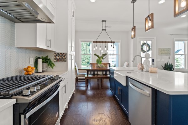 BROCK BUILT - Updated May 2025 - 27 Photos & 37 Reviews - 280 ...