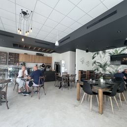 EDAN BISTRO - Updated February 2026 - 304 Photos & 97 Reviews - 650 NE ...