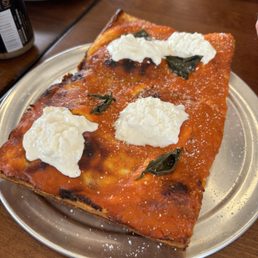 KIZZA PIZZA - Updated December 2025 - 186 Photos & 90 Reviews - 251 N ...