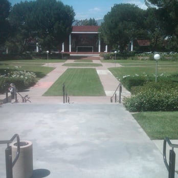 THE CLAREMONT COLLEGES LIBRARY - Updated July 2025 - 15 Reviews - 800 N ...