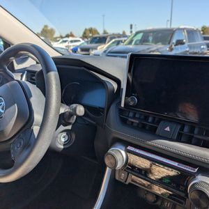 BOB HOWARD CHRYSLER JEEP DODGE RAM - Updated October 2025 - 22 Photos ...