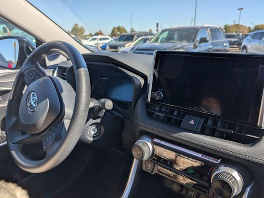 BOB HOWARD TOYOTA - Updated December 2025 - 22 Photos & 158 Reviews ...