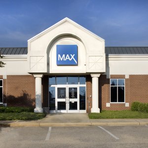 RIVER BANK & TRUST - Updated August 2024 - 612 S Memorial Dr ...