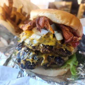 THE BURGER POINT - Updated August 2024 - 370 Photos & 710 Reviews ...