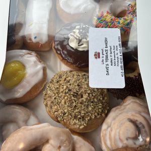 DAVE’S TERRACE BAKERY - 31 Photos & 28 Reviews - 5253 Brownsville Rd ...