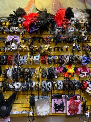 THE WIZARD’S CHEST - 184 Photos & 210 Reviews - Toy Stores - 451 ...