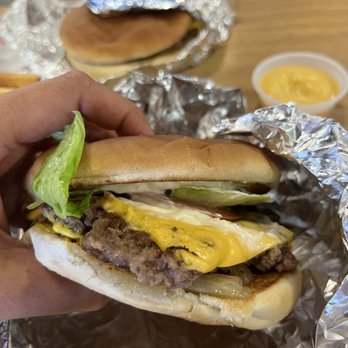 MAD COW - Updated August 2025 - 51 Photos & 157 Reviews - 503 E Nifong ...