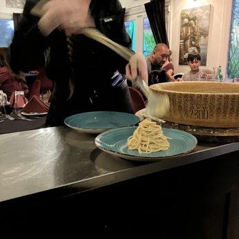 NONNA INA - Updated May 2025 - 176 Photos & 165 Reviews - 567 S Valley ...