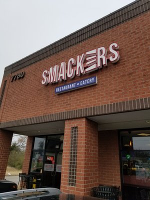 SMACKERS - Updated July 2024 - 115 Photos & 70 Reviews - 7780 US-64 ...