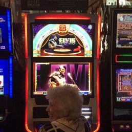 MIDWAY DUCK INN - Updated January 2026 - 60 Photos & 57 Reviews - 2112 ...