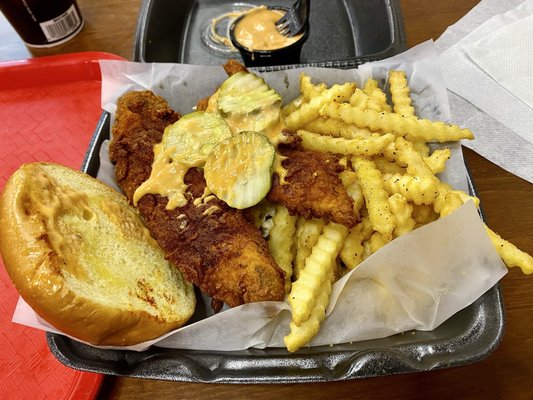 BYRD’S HOT CHICKEN - Updated March 2025 - 21 Photos & 21 Reviews - 2770 ...